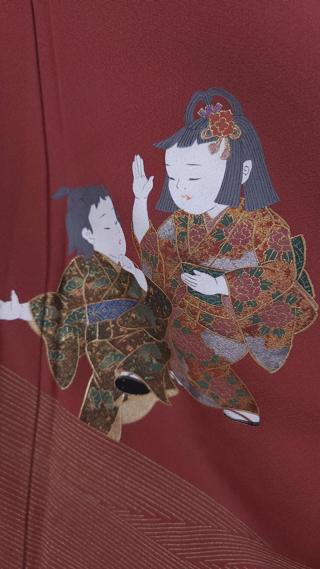 Bordeaux Houmongi with child motifs - DIY District